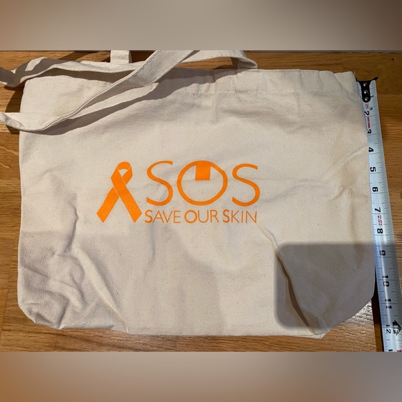 la roche-posay | Bags | New La Roche Posay Sos Save Our Skin Canvas ...